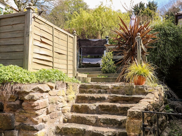 Valley View, Pet Friendly, Character Holiday Cottage In Belper - Belper