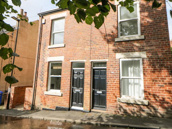 Potters Cottage, Family Friendly, With A Garden In Sheffield - Sheffield