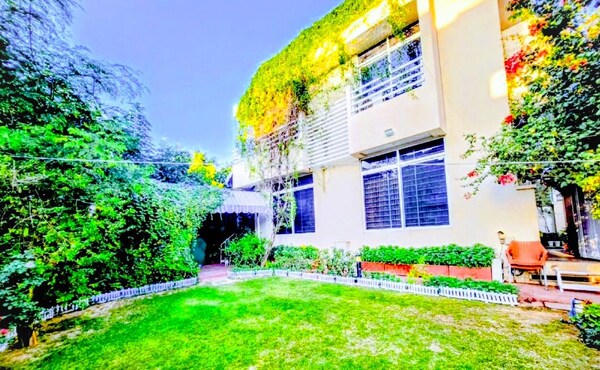 Total Independent , European Style Layout Villa In Islamabad Airport 15min - Islamabad
