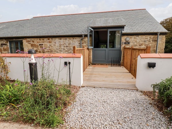 Carines Barns - Pol, Pet Friendly, Luxury Holiday Cottage In Cubert - Newquay