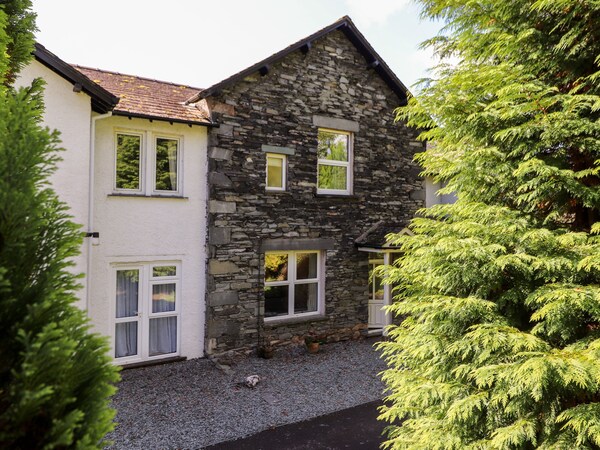 Silver How, Family Friendly, Character Holiday Cottage In Ambleside - Ambleside
