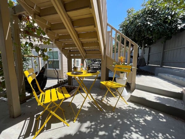 Desert Retreat: Dog-friendly Home Near Downtown Sd - Coronado, CA