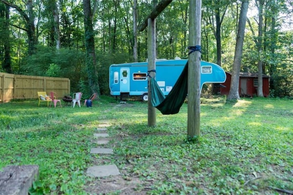 Cozy Coastal Camper - 20 Mins From Downtown Atl - Stone Mountain, GA
