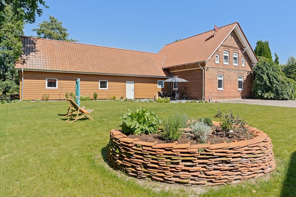 Ferienhaus Für 6 Gäste Mit 144m² In Ehrenburg (242564) - Sulingen