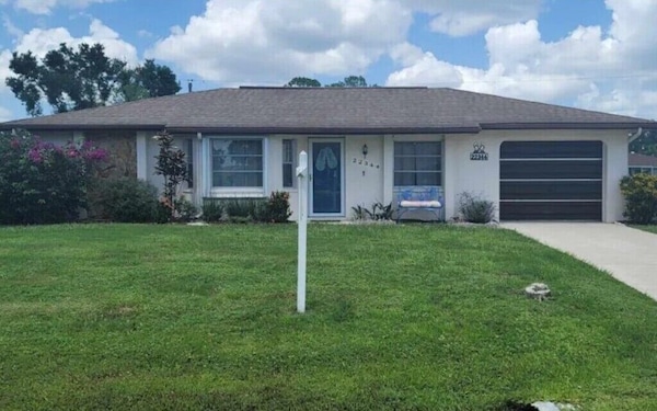 Coastal Paradise With Heated Pool - Port Charlotte, FL
