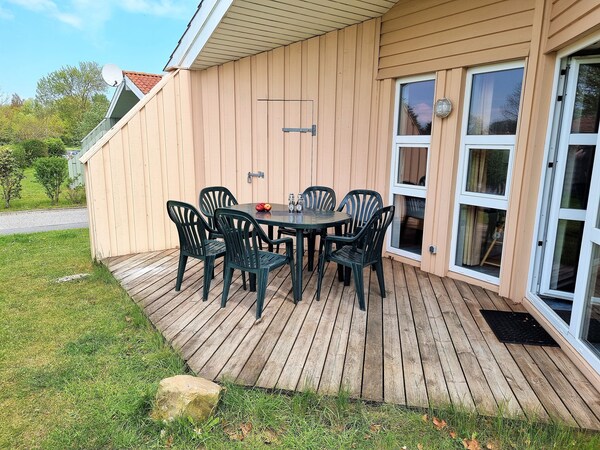 Ferienhaus Mit Skandinavischem Flair. Perfekt Für Ihren Strandurlaub - Arnis