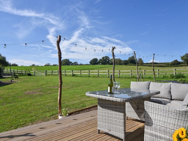 Maple, Pet Friendly, Character Holiday Cottage In Charmouth - Charmouth