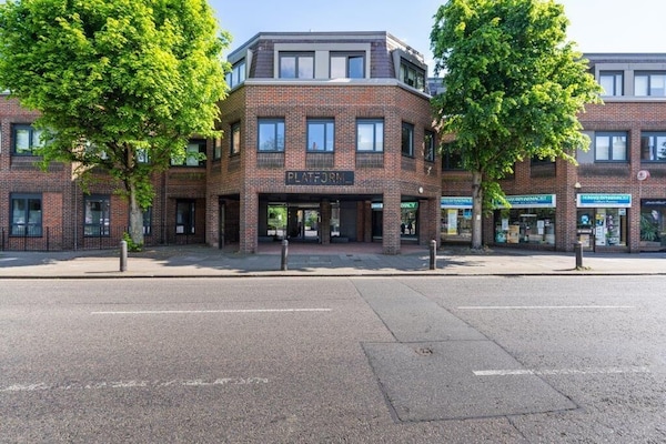 Modern 1 Bedroom Apartment Center Of Bedford - Hertfordshire