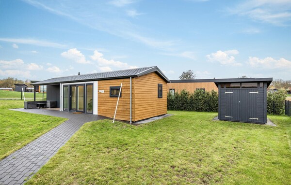 Schönes Haus In Süsel Mit Wlan - Eutin