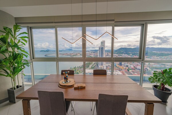 280 View Of Cinta Costera/casco/canal Wifi 500mbps - Panama City