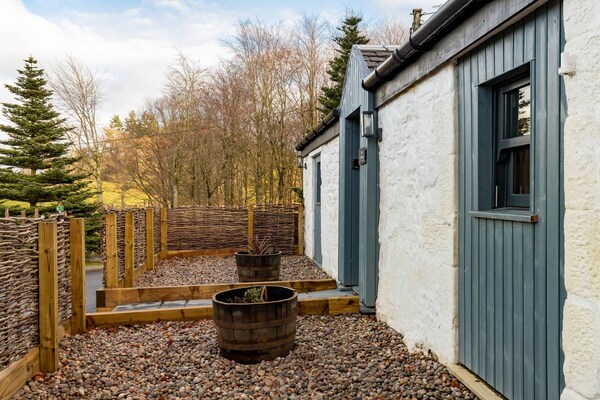 The Cottage - Ultimate Couples Escape With Hot Tub - Aberfoyle