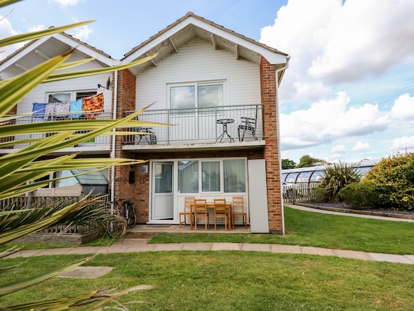 63 The Waterside Holiday Park, Pet Friendly, With Pool In Corton - Lowestoft