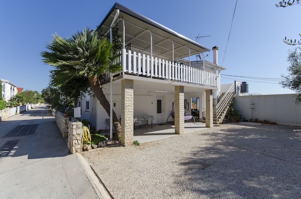 Apartments Zdenko (97421-a2) - Vir - Island Vir - Vir