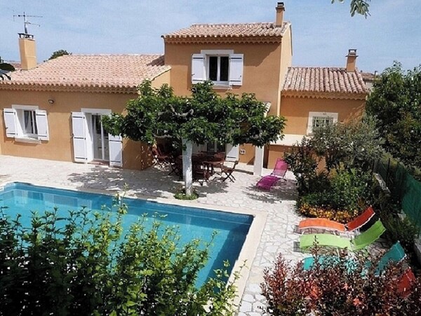 Homerez - Villa In Saint-didier - L'Isle-sur-la-Sorgue