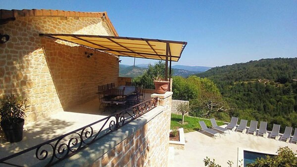 Homerez - Villa à Prades Avec Piscine Privée - Jaujac
