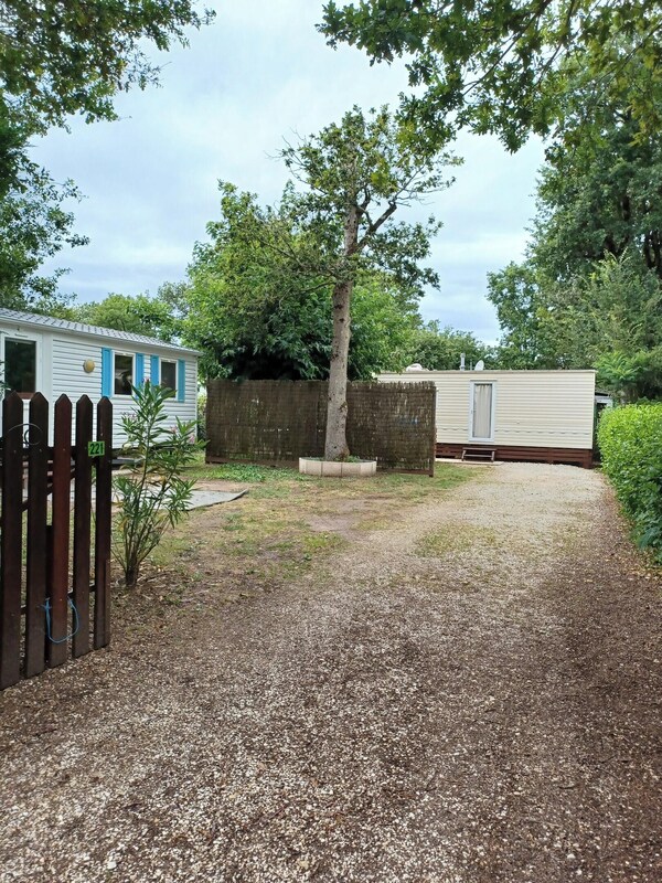 Homerez - Bungalow à St-pierre-d'oléron - Île d'Aix