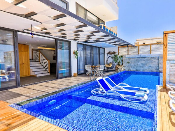 Homerez - Elegant Villa In Kaş With Private Pool - Kalkan