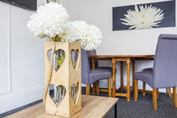 Everhome 150b By Luxiety Stays - Southend-on-Sea