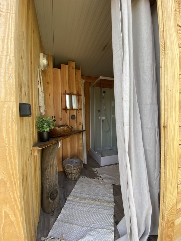 Camping La Bêle & Toile Tente La Frida Kahlo - Dompierre-sur-Besbre