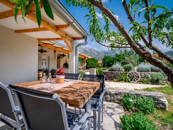Haus Green Oaza (97521-k1) - Zadvarje - Baška Voda