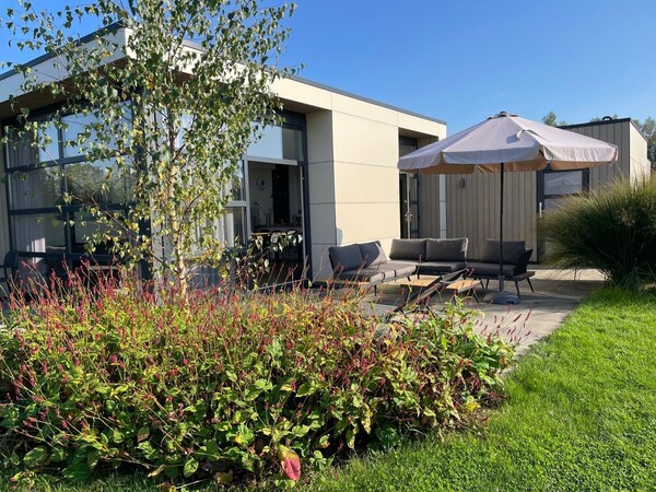 Top-modernes Chalet 'Aan Het Strand' Mit Großem Garten An Der Ijssel - Zutphen