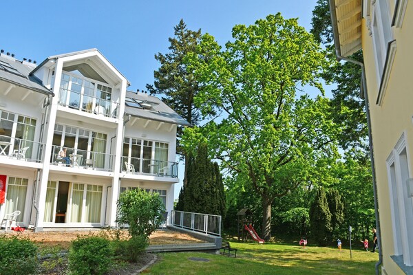Appartementhaus Mit Balkon 300 M Bis Zum Strand (Vg) - Schöne 2-raum - Baabe