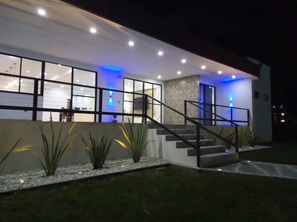 Beautiful Private House Vía Armenia - Dosquebradas