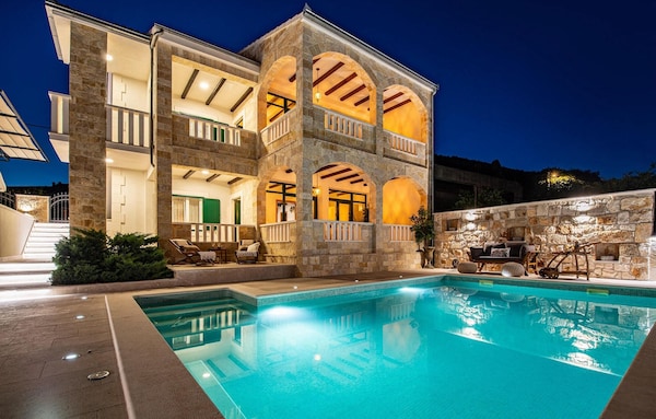 Villa Heritage Resort - Croatia