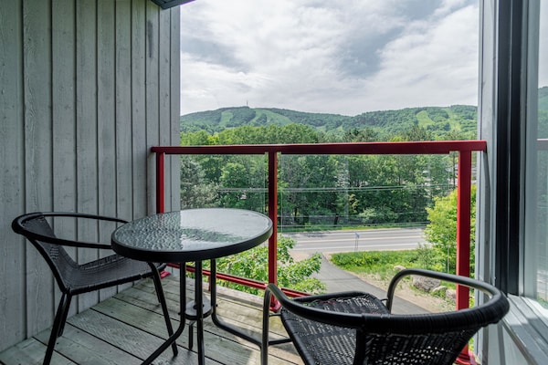 Superbe Condo Face Aux Pentes De Ski Stoneham!!! - Stoneham-et-Tewkesbury