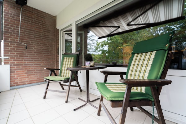 Sonnige Ferienwohnung Im Kapitäns-stil - Neustadt in Holstein