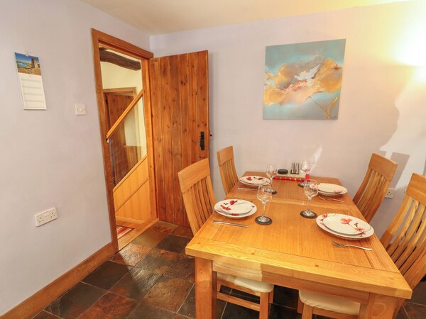 Beck Edge, Family Friendly, Character Holiday Cottage In Braithwaite - Keswick