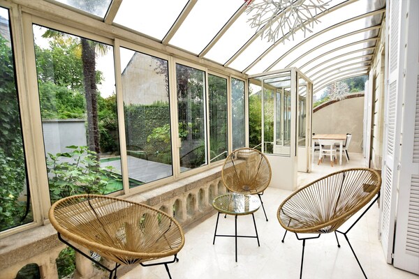Hôtel Particulier En Hypercentre Avec Piscine - Mortagne-sur-Sèvre