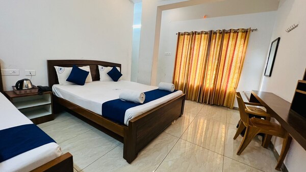 Raja Residency Near Isha Adiyogi Alandurai Siruvani Coimbatore ,Tamilnadu, India - 케랄라