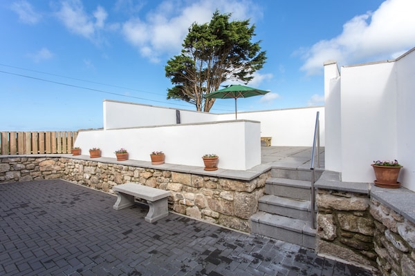 Cornish Views, Luxury Holiday Cottage, With A Garden In Camborne - Troon