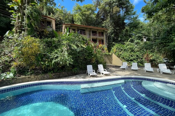 Private Spacious Fully Serviced Apt #6 W/ Pool - Playa Blanca