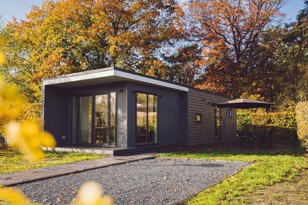 Tiny Maar Extra Finy, Door De Hottub Bij Het Huisje! - Overijssel