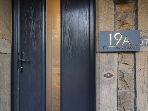 Eden On The Crescent, Family Friendly In Morecambe - Morecambe