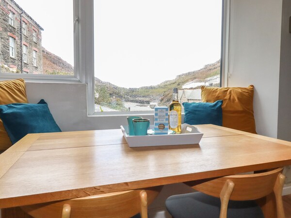 Harbour Light, Pet Friendly, Luxury Holiday Cottage In Boscastle - Boscastle