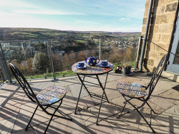 New Heights, Family Friendly, Character Holiday Cottage In Oxenhope - Keighley