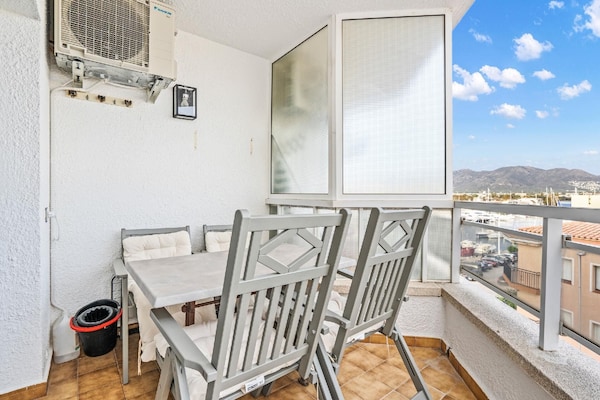 Holiday Apartment Empuriabrava For 1 - 3 Persons - Holiday Apartment - Empuriabrava