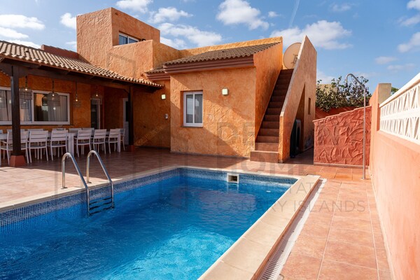 Vacation Home For 8 Guests With 120m² In Corralejo (173909) - Corralejo