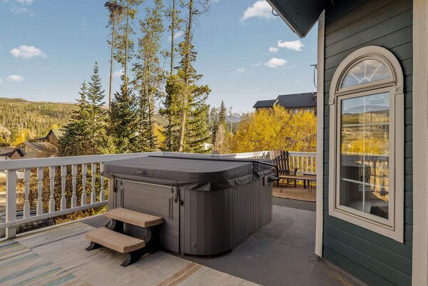 Come Experience The Goat Room At Winter Park's Only Luxury Boutique Hotel! - Granby, CO