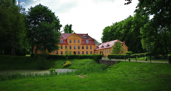 Wohnung Schlosshöhe - Schloss Lühburg - Ostsee
