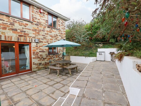 Lowarth Chi, Pet Friendly, Character Holiday Cottage In Polruan - Fowey