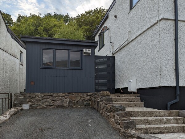 Llety'r Wyddfa, Pet Friendly, Character Holiday Cottage In Llanberis - Llanberis