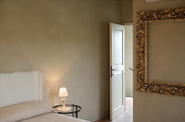 Luxurious Farmhouse With Two High Design Lodgings. Epic Spot, 30 Min To Florence - Tuscany