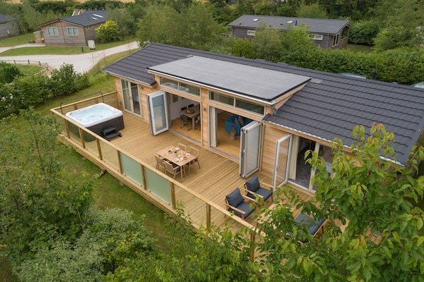 5 Southern Place, Family Friendly, With Hot Tub In Dobwalls - Liskeard