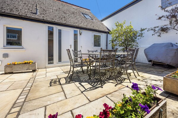 Firm Anchor, Pet Friendly, Character Holiday Cottage In Salcombe - Salcombe