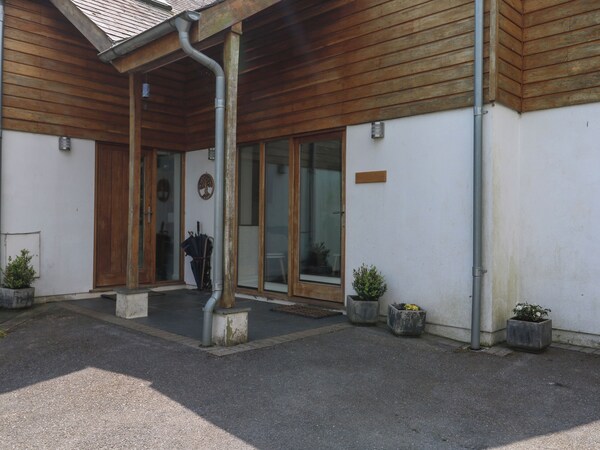 Little Rondeval, Pet Friendly, Character Holiday Cottage In Totnes - デボン