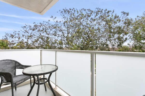 Mosman - Mus21 - Musgrave Street - 2br Apartment With Harbour Views Parking Near South Mosman Ferry - 모스만